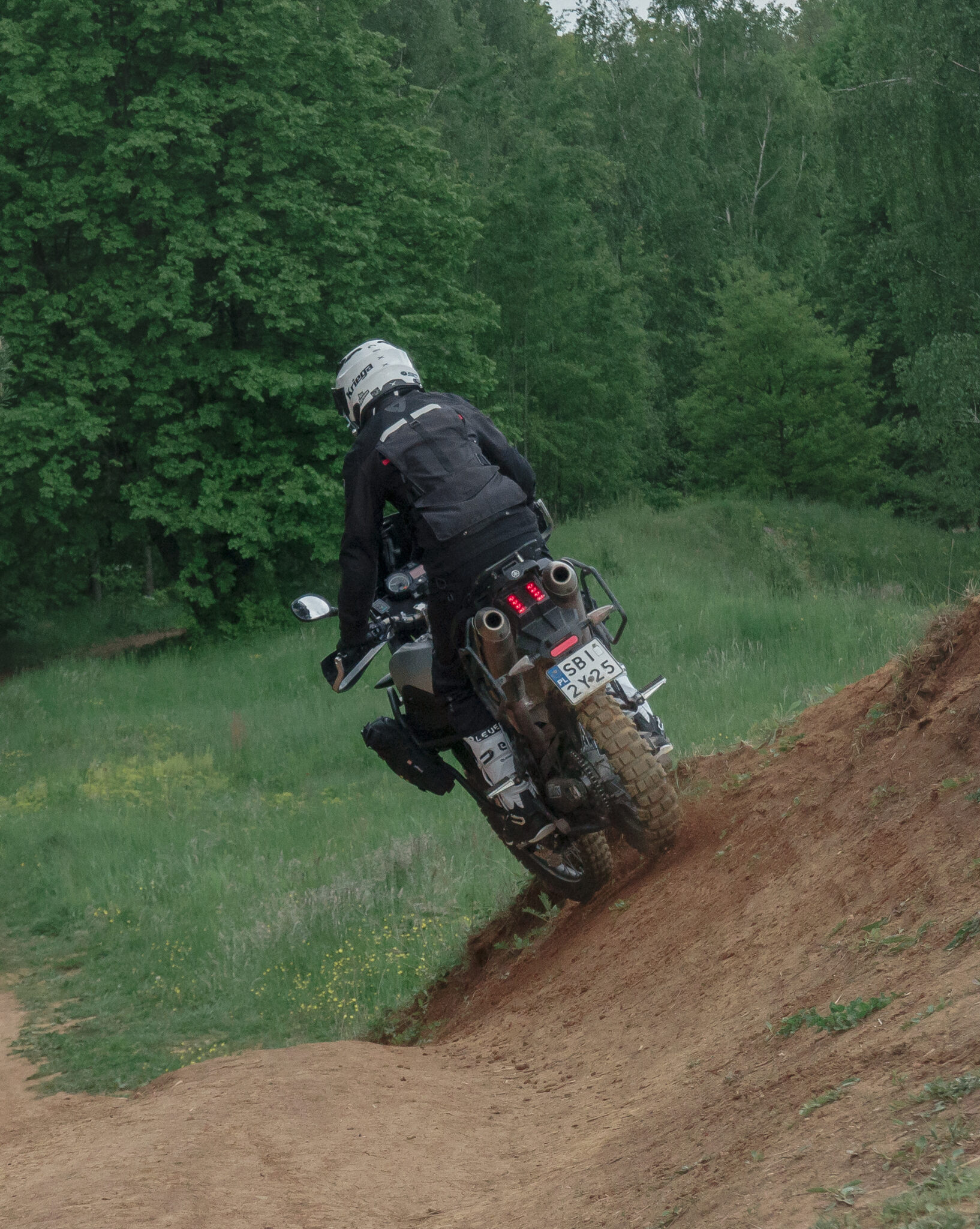 How to Set Your Motorcycle Sag – AdvAnywhere