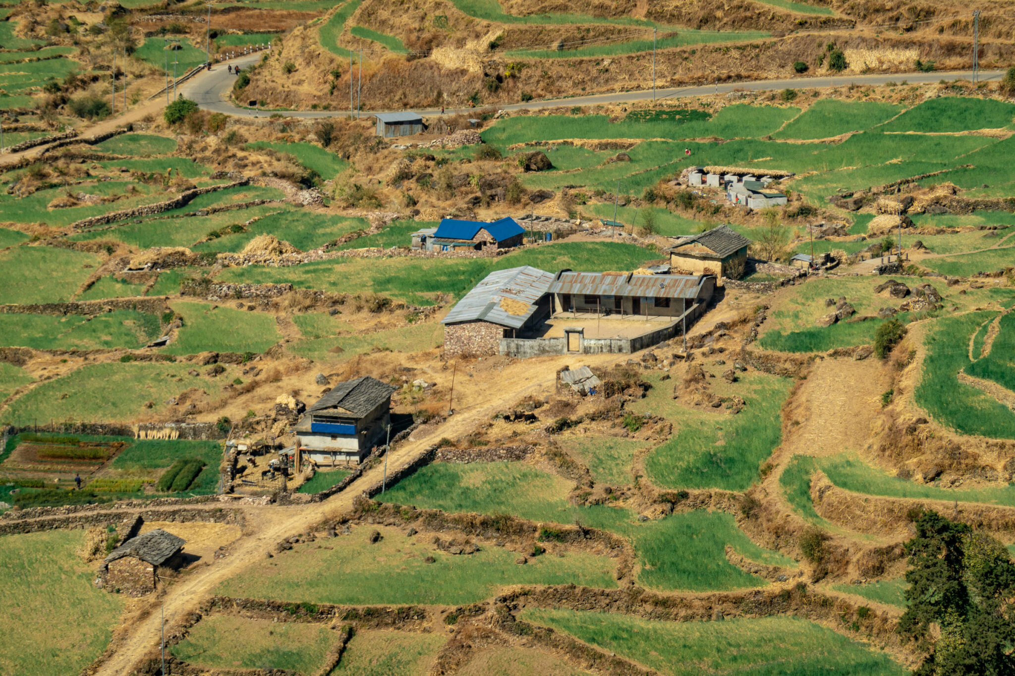 Remote Nepal – landscapes – AdvAnywhere